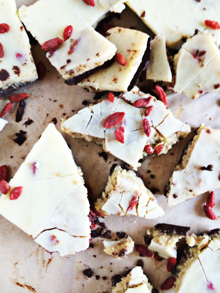 Raw Peppermint Truffle Bark | foodscape